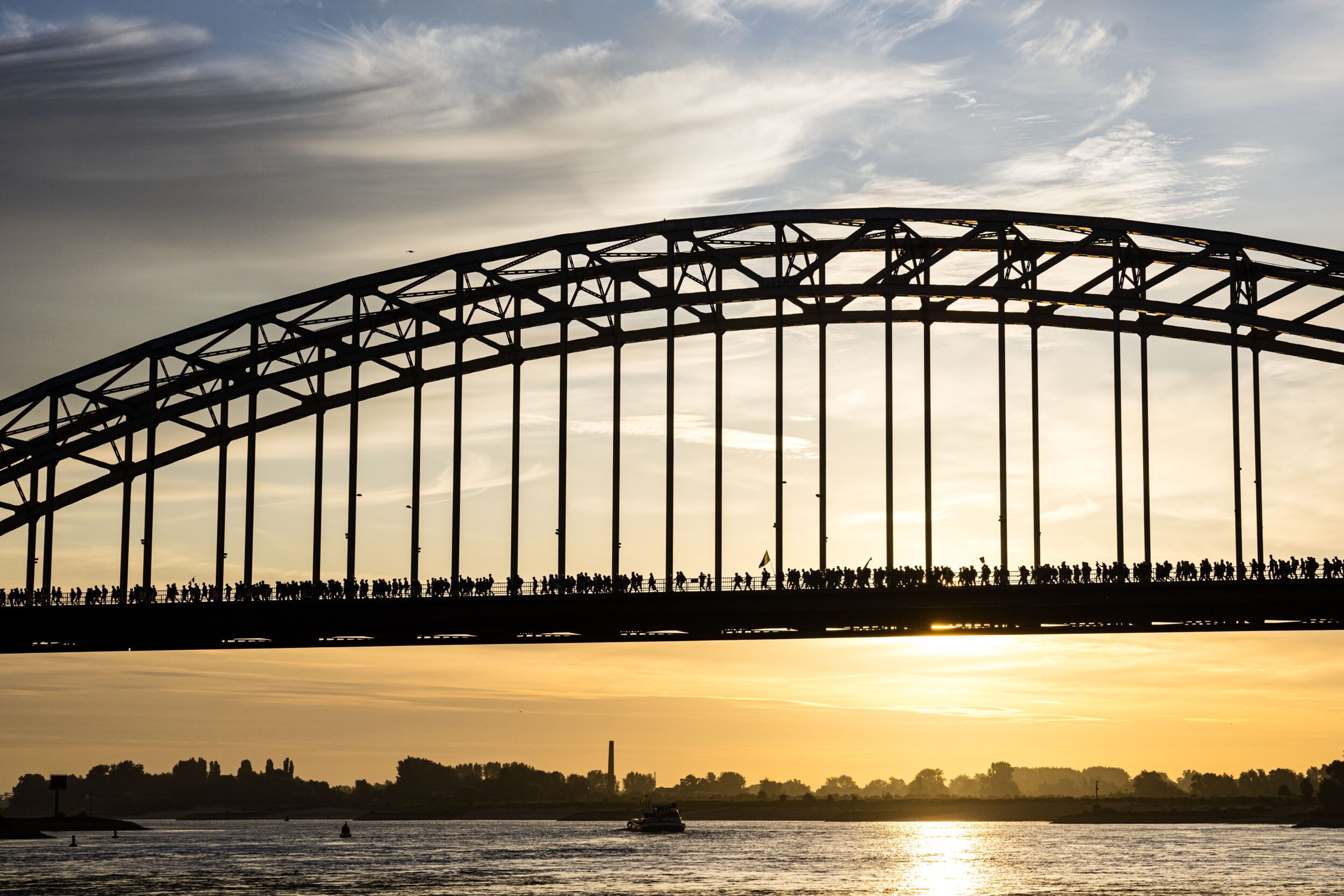 Neem een duik in de geschiedenis van De Waal in museum De Bastei - MAX ...